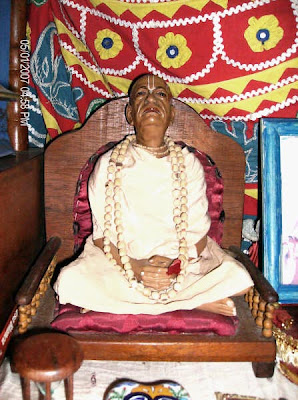 LA FAMILIA DE SOMAKA MAHARAJ